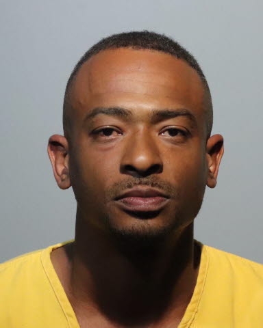 DEANDRE SUTTON booked 20240408