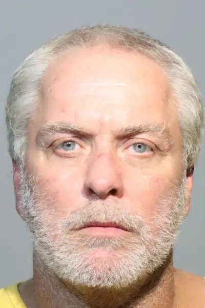 WILLIAM WARREN booked 20251025