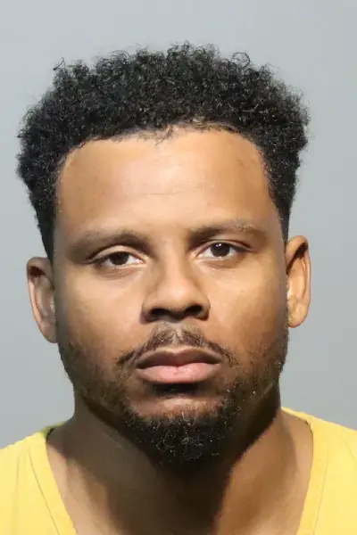 DONNIE HARRIS booked 20251103