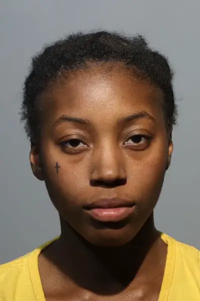 ANIYA HOLMES booked 20251222