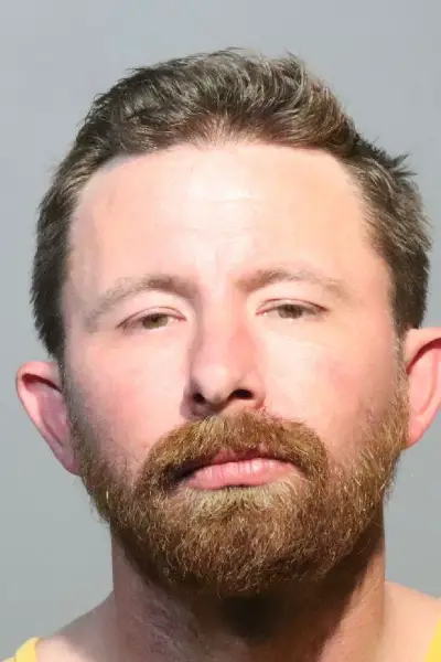 ROBERT PETERSON booked 20251217