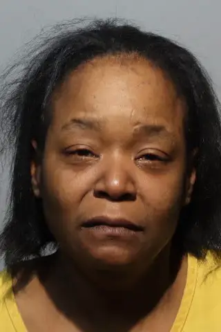 CRYSTAL MURRAY booked 20260117
